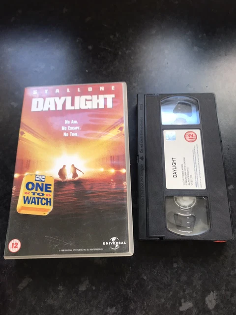 DAYLIGHT BIG Box Ex Rental!! Vhs Video!! EUR 4,65 - PicClick FR