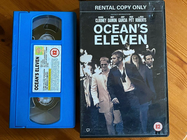 OCEAN'S ELEVEN {VHS~ Clooney, Pitt } Rare Blue Ex Rental Video! Oop ...