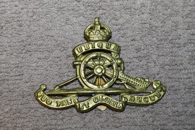 ORIGINAL WW2 &ROYAL Canadian Artillery" Metal Cap Badge w/Rear Prong ...