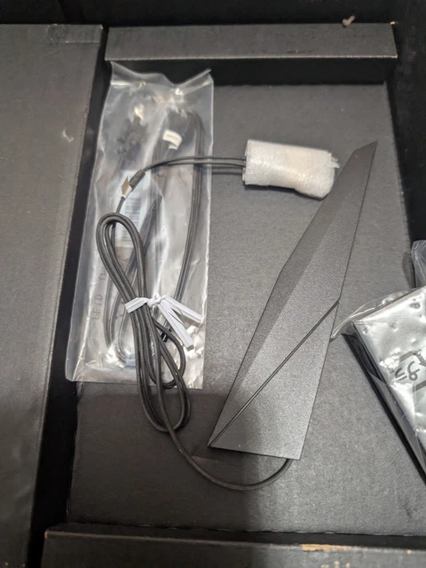 ASUS ROG STRIX TRX40-E GAMING AMD Ryzen Threadripper 3rd Gen £320.00 ...