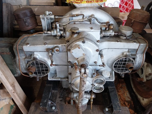 STATIONARY ENGINES Lister Petrol Diesel Military £1,000.00 - PicClick UK