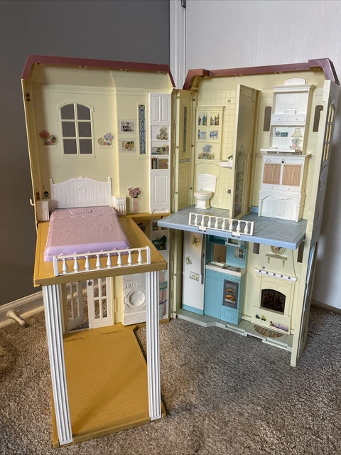 BARBIE HAPPY FAMILY Smart home House-Mattel Vintage Foldout Works ...