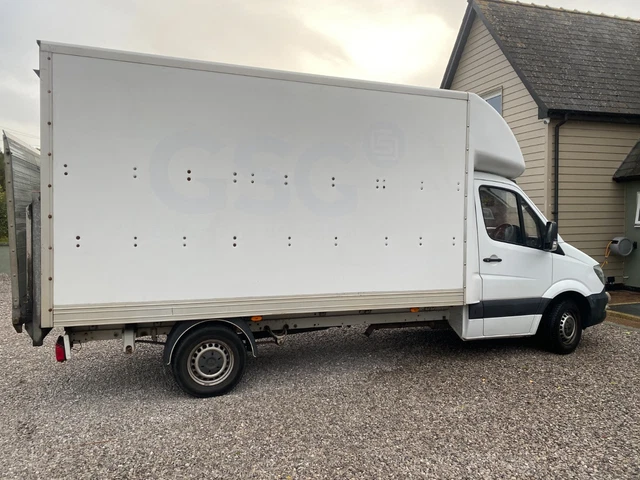 MERCEDES SPRINTER LUTON box van tail lift £1,550.00 - PicClick UK