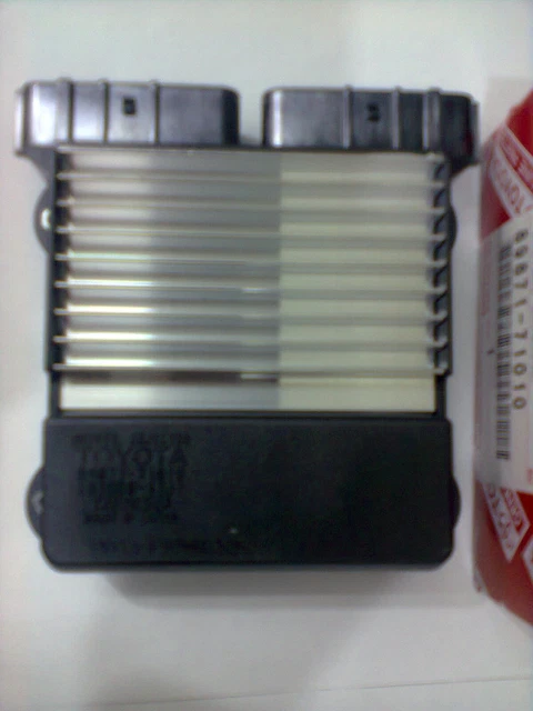 89871-71010 TOYOTA LAND Cruiser Véritable Injecteur Conducteur Ecu ...