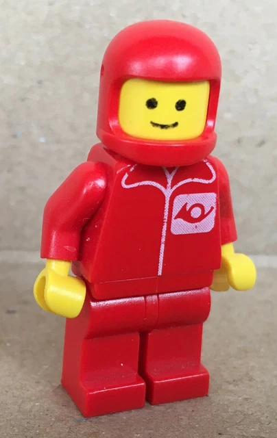 LEGO® MINIFIGURE CLASSIC Town Post Office Postman Helmet Red Set 6622 ...