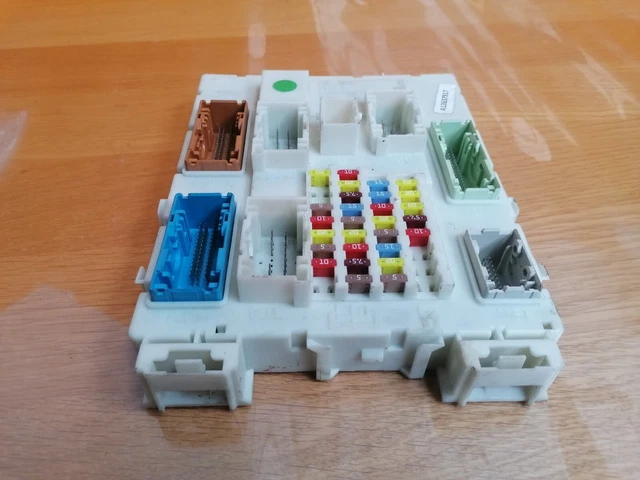 FORD TRANSIT CONNECT Fuse Box Bcm Body Control Module Dv6T14A073 X00 £ ...