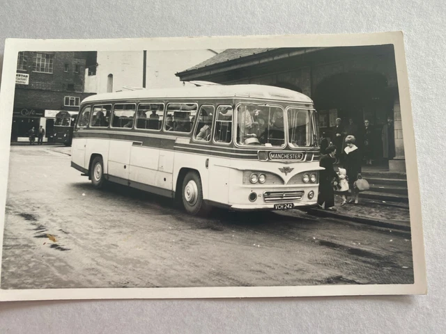 BUS PHOTO MANCHESTER Single Decker Coach Service VCH 242 1963 £5.99 ...