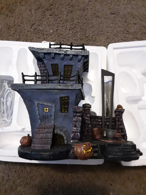 HAWTHORNE VILLAGE NIGHTMARE Before Christmas Guillotine House EUR 120 ...