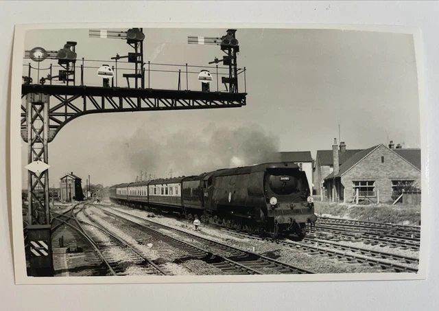 BR RAILWAY LOCOMOTIVE Photograph West Country Class Unrebuilt Tonbridge ...