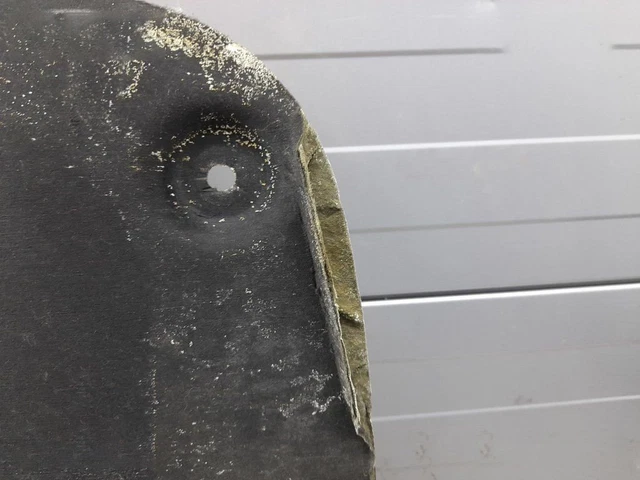 DODGE CHALLENGER COUPE 68184674AC Panneau d'isolation de Capot 3.60 ...