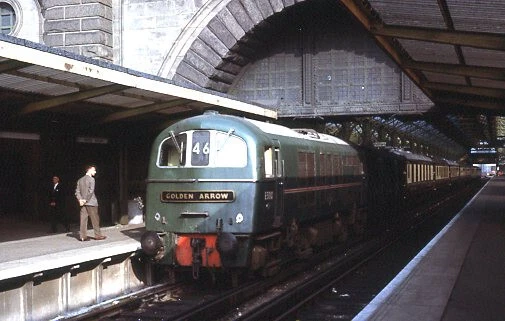 ORIGINAL COLOUR SLIDE of E5010 BR class 71 electric loco £6.99 ...