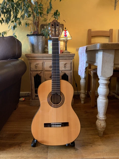 AWARD WINNING RAYMOND Burley Santos Martínez SM2000RB Concert Classical ...