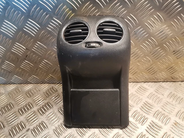 MERCEDES-BENZ CLK C209 320 CDI 209.320 Center console air vents ...