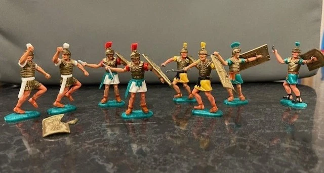 VINTAGE, 1970'S TIMPO Roman soldiers, x 6, plastic, 1/32 scale toy ...