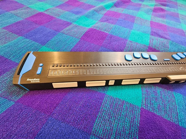 FOCUS 80 5TH Gen Vispero Freedom Scientific Braille Display e Custodia ...