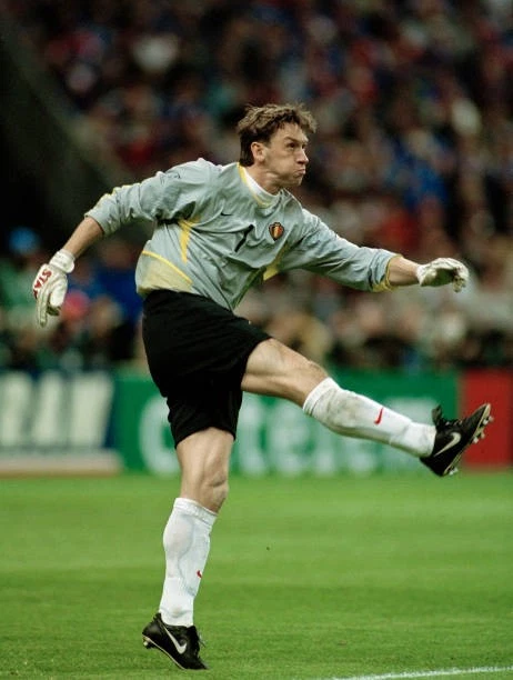 GEERT DE VLIEGER of Belgium at the 2002 FIFA World Cup group match- Old Photo $9.00 - PicClick AU