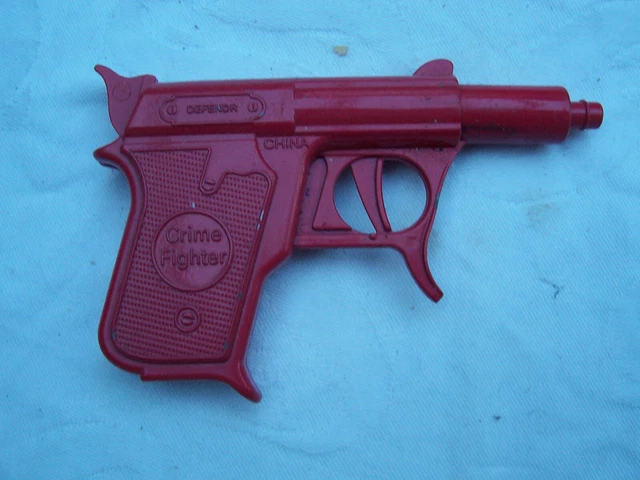 VINTAGE DIE CAST Red Defender Crime Fighter Miniature Toy Spud Cap Gun ...