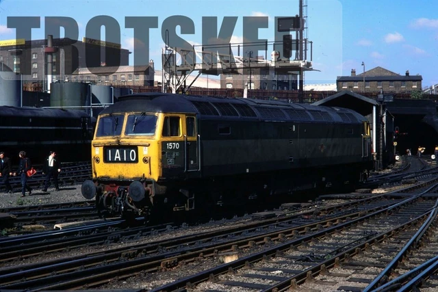 35MM SLIDE BR British Railways Diesel Loco Class 47 D1570 Kings X 1971 ...