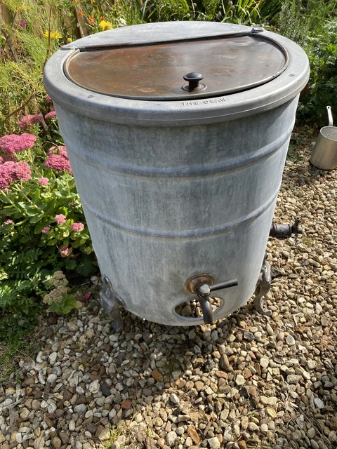 ANTIQUE GAS WASHING Machine "The Dean" Collectable Garden -Prop £110.00 ...