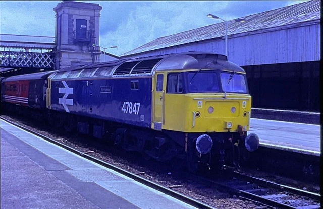 CLASS 47 - Train 35mm Colour Slide-47847 - See note £2.99 - PicClick UK