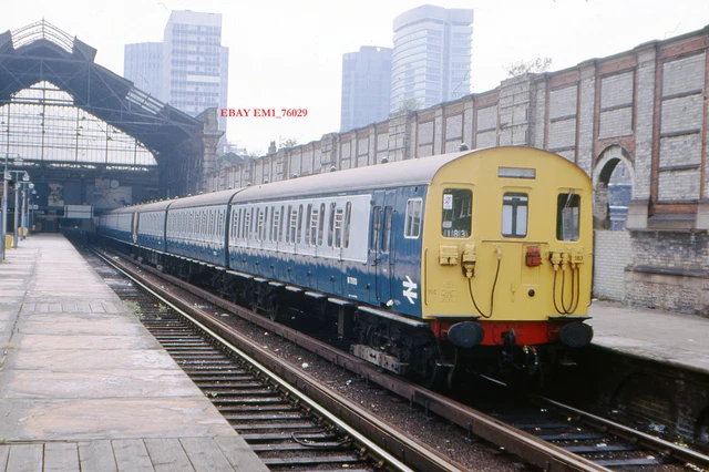 ORIGINAL 35MM SLIDE: Class 501 EMU @ London Broad Street 1984 £4.99 ...
