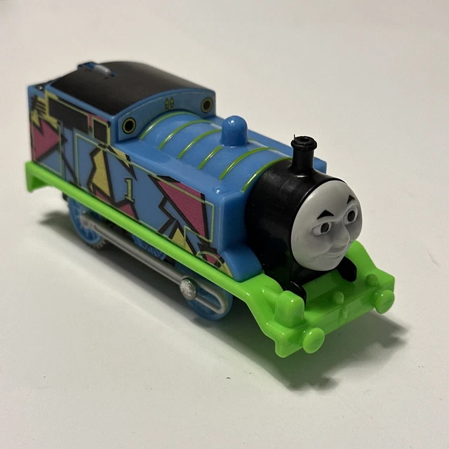 HYPER GLOW THOMAS ENGINE Thomas Trackmaster Track Motorised Train SEE ...