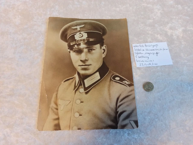FOTO GROSS PORTRÄT Soldat Schirmmütze Uniform Effekten Kragenspiegel 2 ...