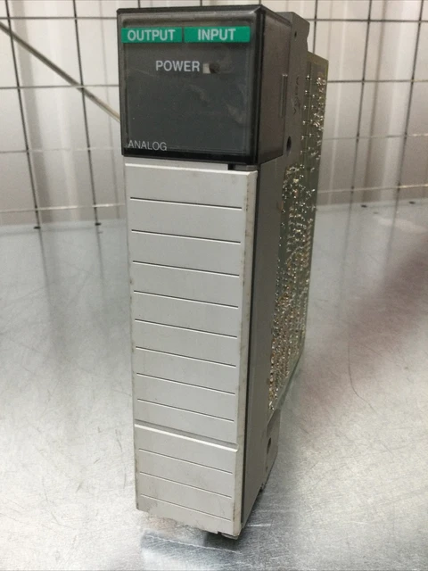 ALLEN BRADLEY 1746-NO4I Slc500 Modulo Di Uscita Corrente Analogico ...