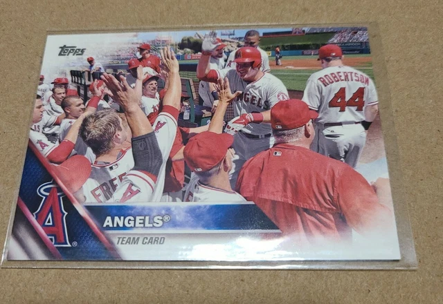 2016 TOPPS BASEBALL #644 Los Angeles Angels of Anaheim Trout sur carte ...