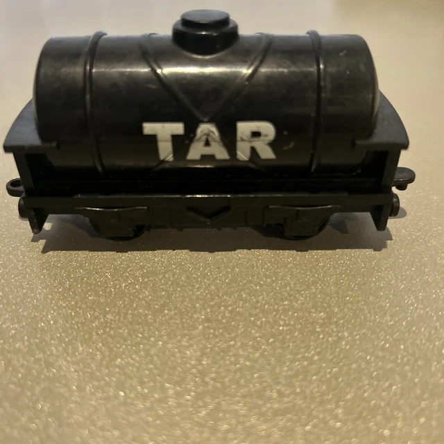 THOMAS THE TANK engine Tar Tank £5.00 - PicClick UK