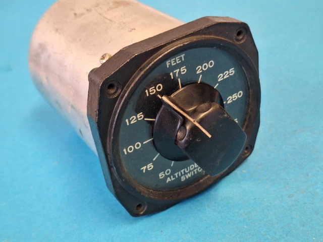 AIRCRAFT COCKPIT ALTITUDE Limit Switch ~ Untested £14.99 - PicClick UK