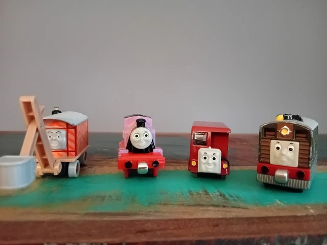 THOMAS THE TANK Engine Die Cast Learning Curve Train Bundle Toby Ned ...