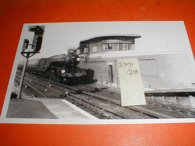 Loco Photo Lner Br 2 6 2 V2 Class No 60917 £150 Picclick Uk