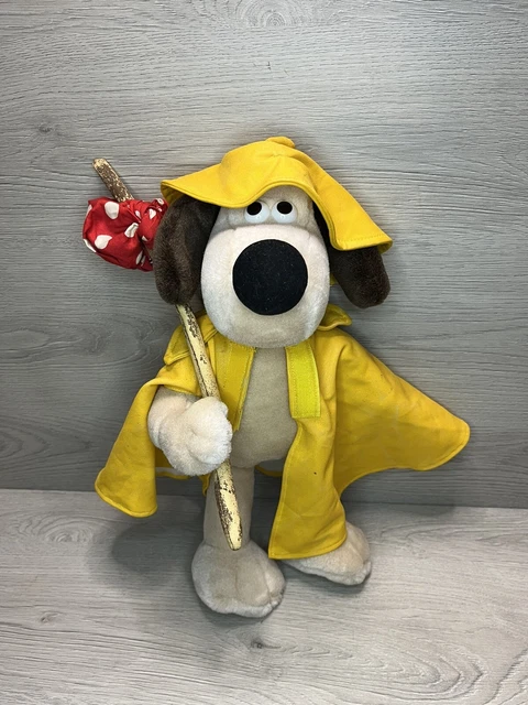WALLACE AND GROMIT Plush 1989 Includes Rare Gromit in Yellow Rain Coat ...
