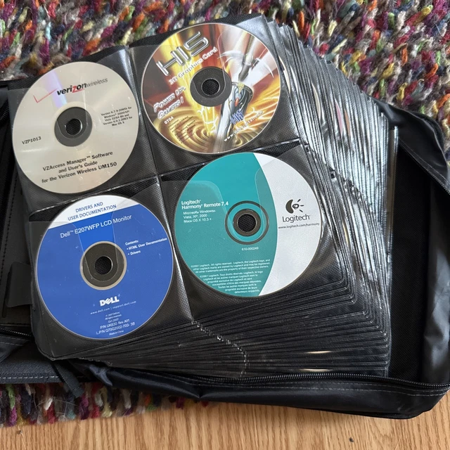 LOT OF SOFTWARE and PC Games Binder Over 150 Discs See Pics Microsoft ...