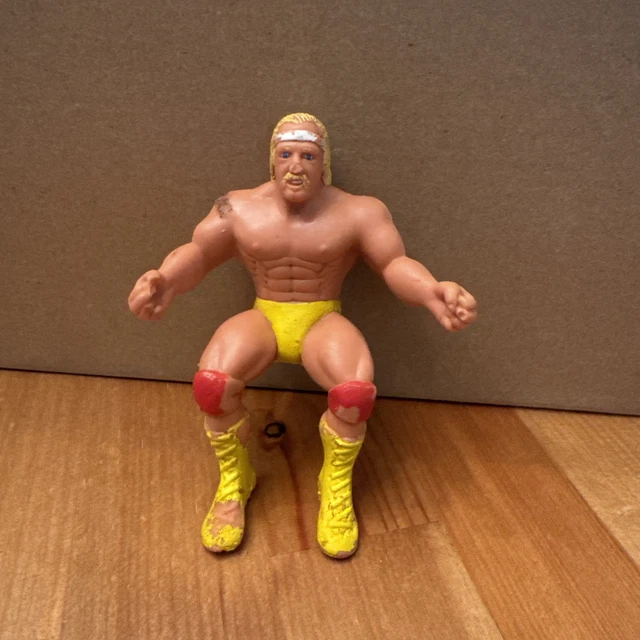 HULK HOGAN VINTAGE Thumb Rubber Wrestler Wwf Titan Sports Ljn 1985 ...