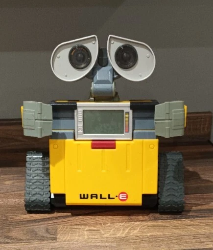 REDUCED - VTECH Disney Pixar Wall-E Talking Learning Interactive Laptop ...