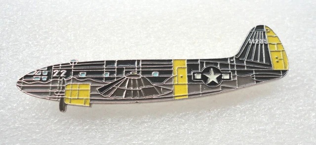 PRE-OWNED U.S. AIR-FORCE C-46 Curtiss Commando Pin Badge Atlas Editions ...