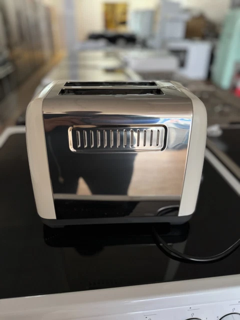 GEORGE HOME 2 Slice White Stainless Steel Toaster With 6 Heat Settings ...