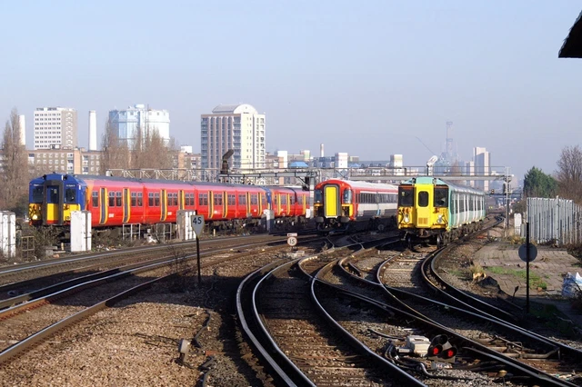 EMU VARIETY CLAPHAM Junction 2011 Rail Photo £2.70 - PicClick UK