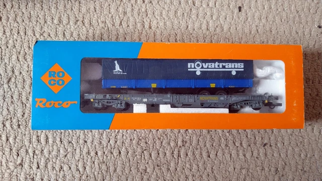 ROCO 44311A SNCF NOVATRANS PIGGYBACK LOW TRANSPORTER & TRAILER Ep4 £45. ...