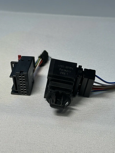 GENUINE AUDI VW Seat Skoda 1K0972928 Wiring Loom Connector Plug £14.19 ...