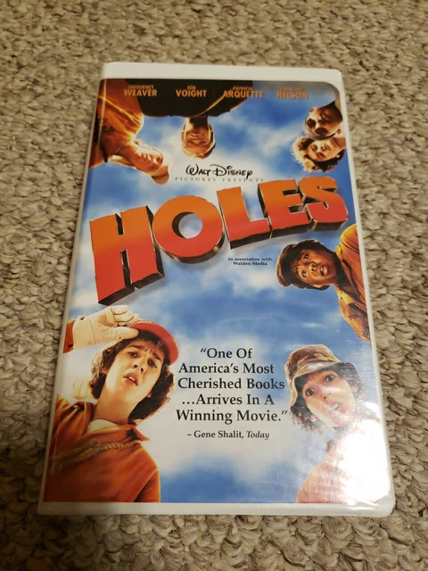 HOLES WALT Disney VHS Clamshell Case Family Friendship Teamwork Humor ...