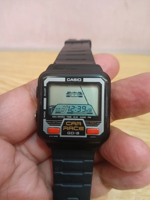 RARE VINTAGE CASIO Game Watch GD-9 CAR RACE MODULE 233 DIGITAL MEN’S ...