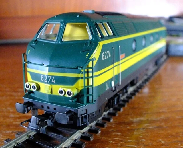 ROCO 43592 HO gauge SNCB Class 62 diesel loco in green & yellow livery ...