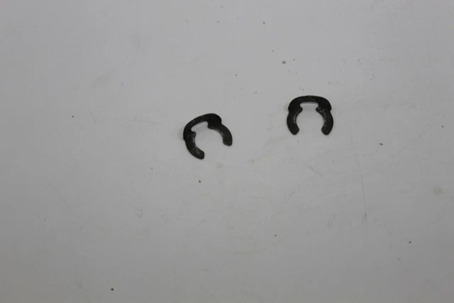 AUDI Q2 81A Gear Selector Cable Retaining Washers x2 New 1J0711280C £9. ...