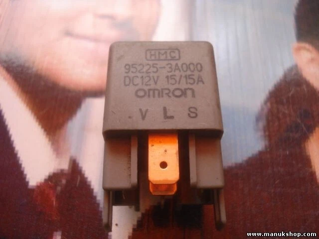 RELAIS HYUNDAI TRAJET OMRON HMC 95225-3A000 952253A000 DC12V 15 /15A ...