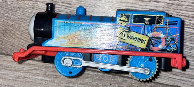 AVERTISSEMENT HYPER GLOW LIGHT UP THOMAS Trackmaster motorisé train de ...