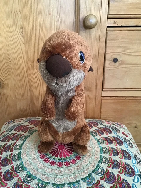 DISNEYLAND PARIS FINDING Dory Brown Otter Nemo Soft Plush Toy 10" £7.96 ...