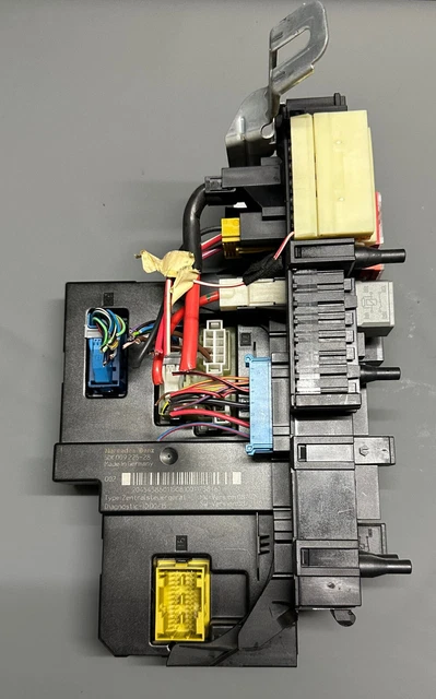 MERCEDES C CLASS W204 Rear Sam Module Control Unit Fuse Box A2045458601 ...